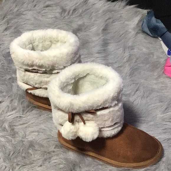 True Craft | Shoes | Boots | Poshmark